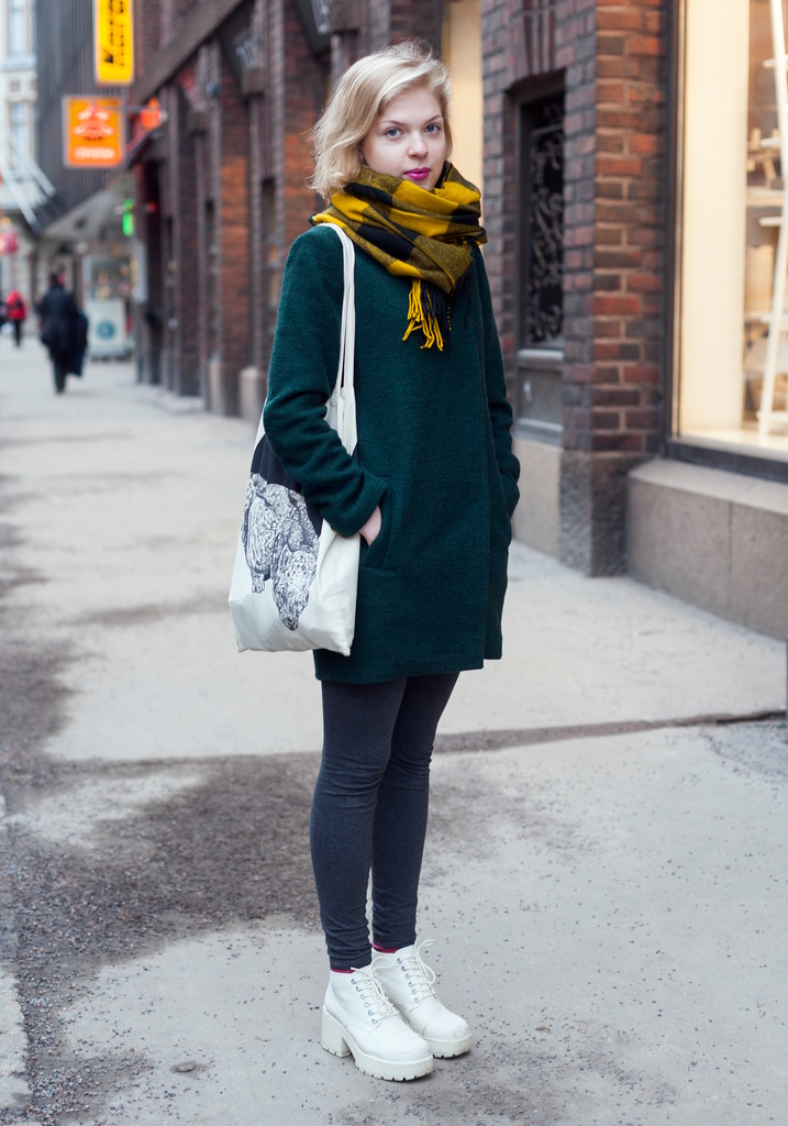 Question about Popular fashion among women in Finland : r/Finland