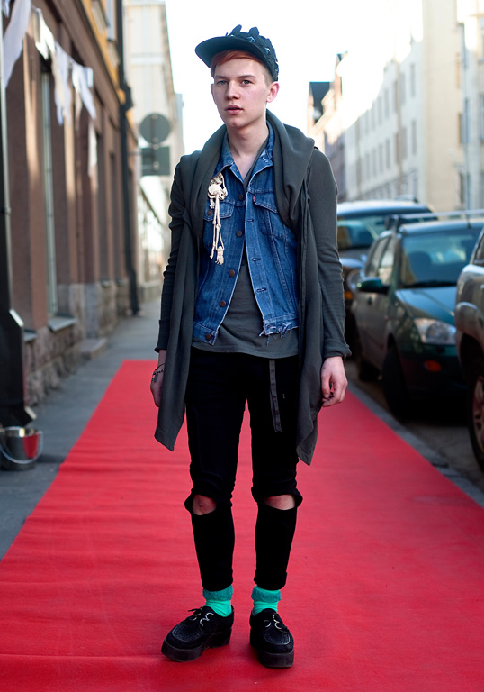 Ossi - Hel Looks - Street Style from Helsinki